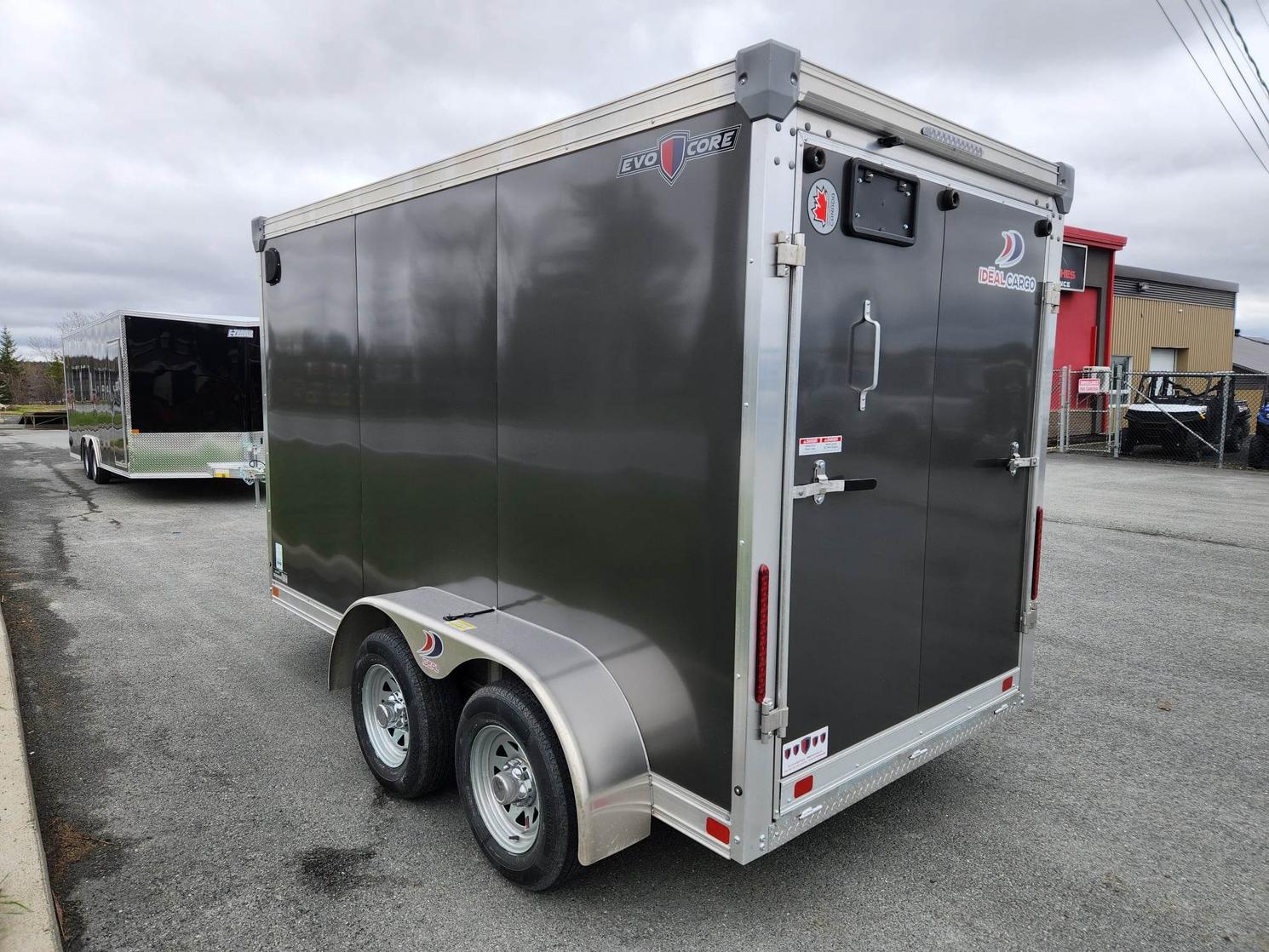 IDÉAL CARGO IDEV612TA2 6X12 EVOCORE PORTE RAMPE 2023 neuf à Saint-Georges - Appalaches Performance