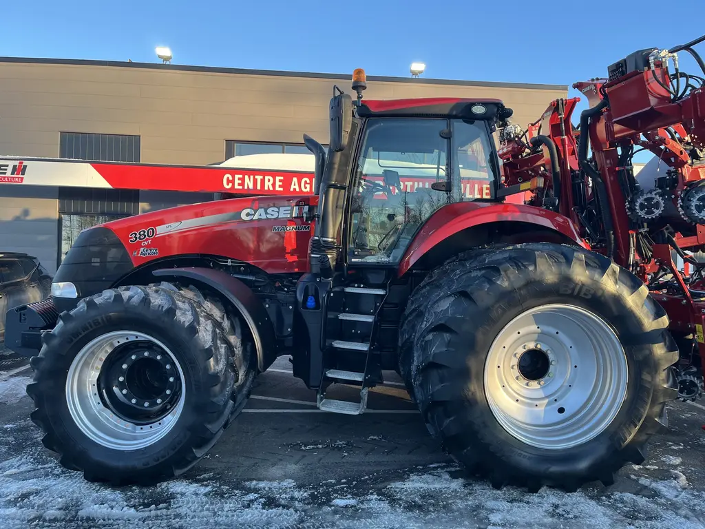 2017 Case IH Magnum 380 CVT